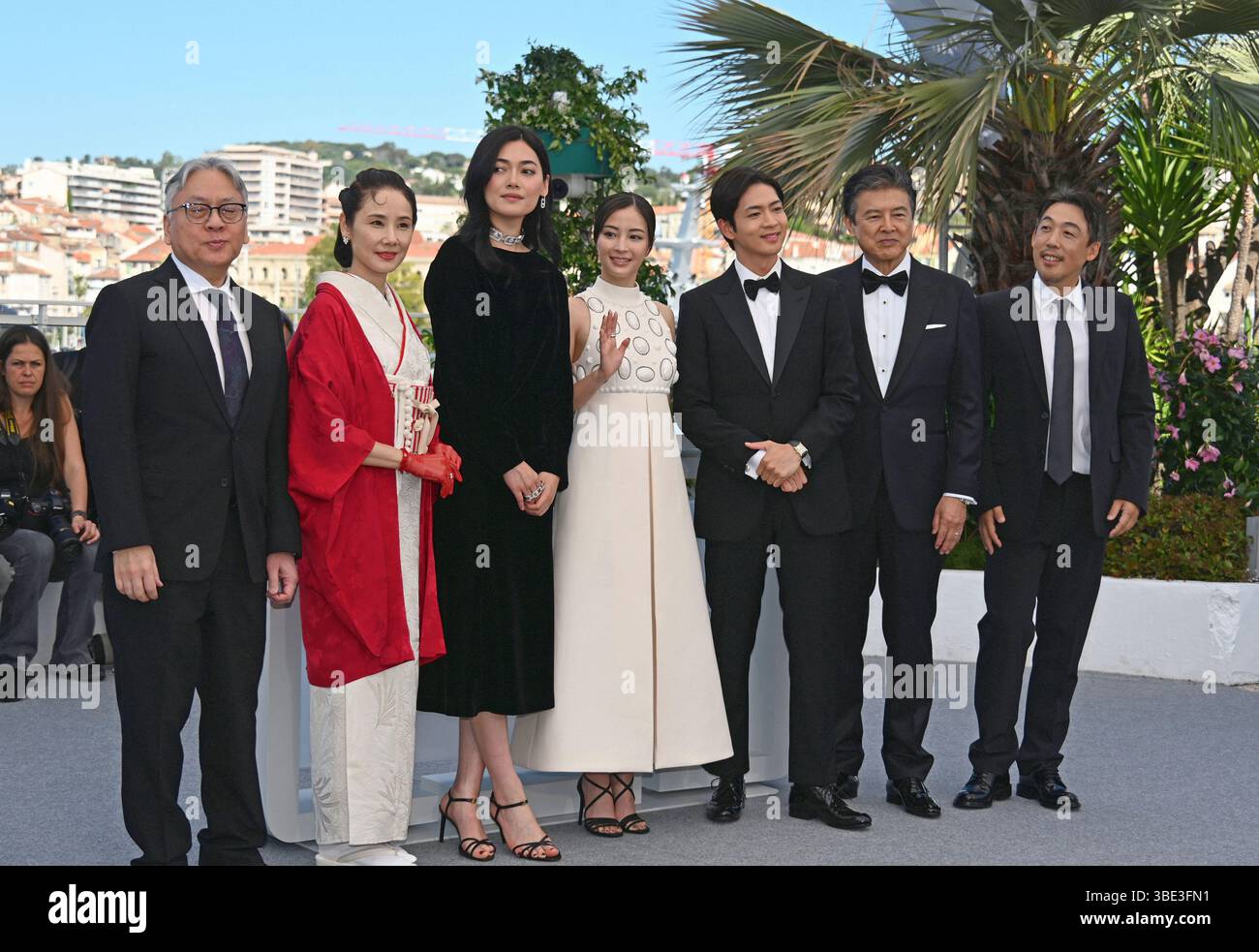 Cast and crew of the film: Kazuo Ishiguro, Yoh Yoshida, Camilla Aiko ...