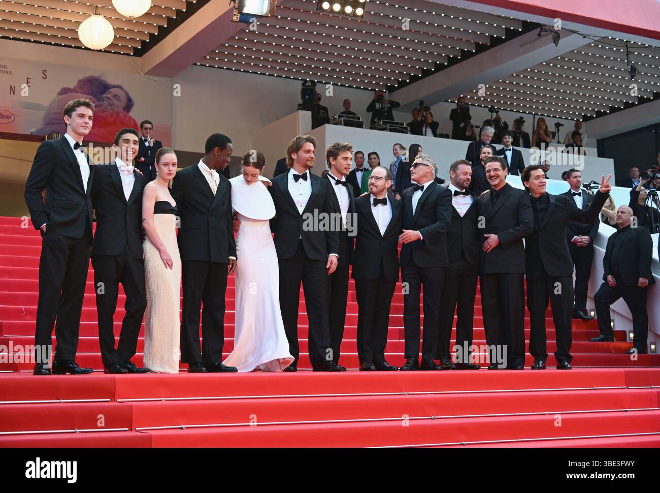 Cast and crew of the film: Cameron Mann, Matt Gomez Hidaka, Amelie ...