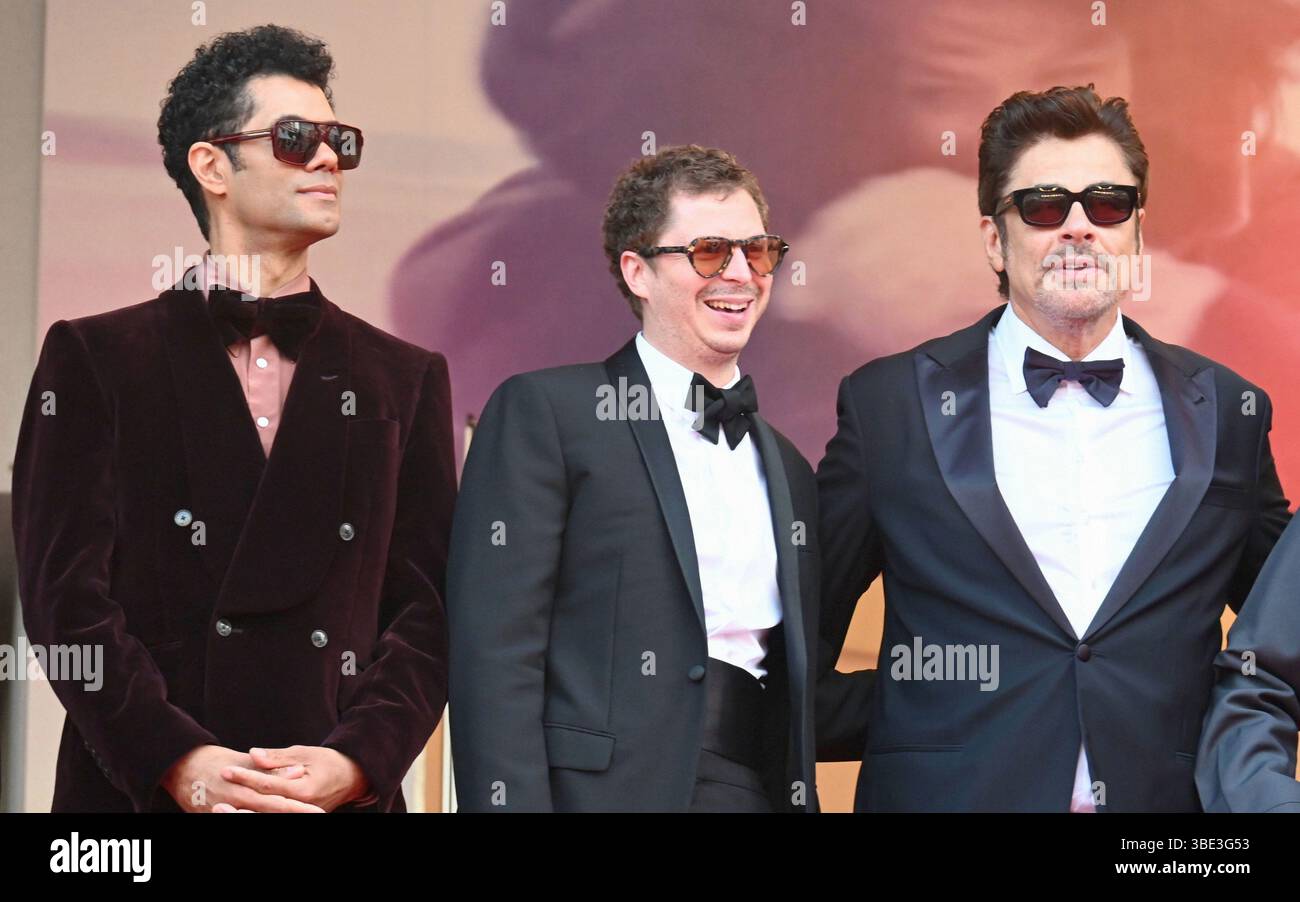 Cast and crew of the film: Richard Ayoade, Michael Cera, Benicio del ...