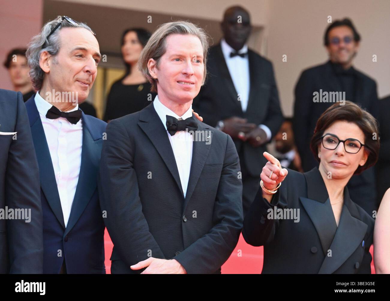 Cast and crew of the film: Alexandre Desplat, Wes Anderson. Rachida ...