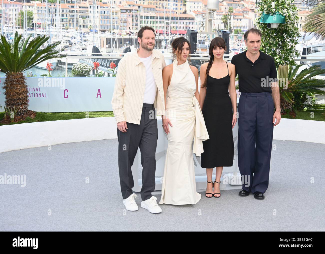 Kyle Marvin, Adria Arjona, Dakota Johnson (in Gucci), Michael Angelo ...