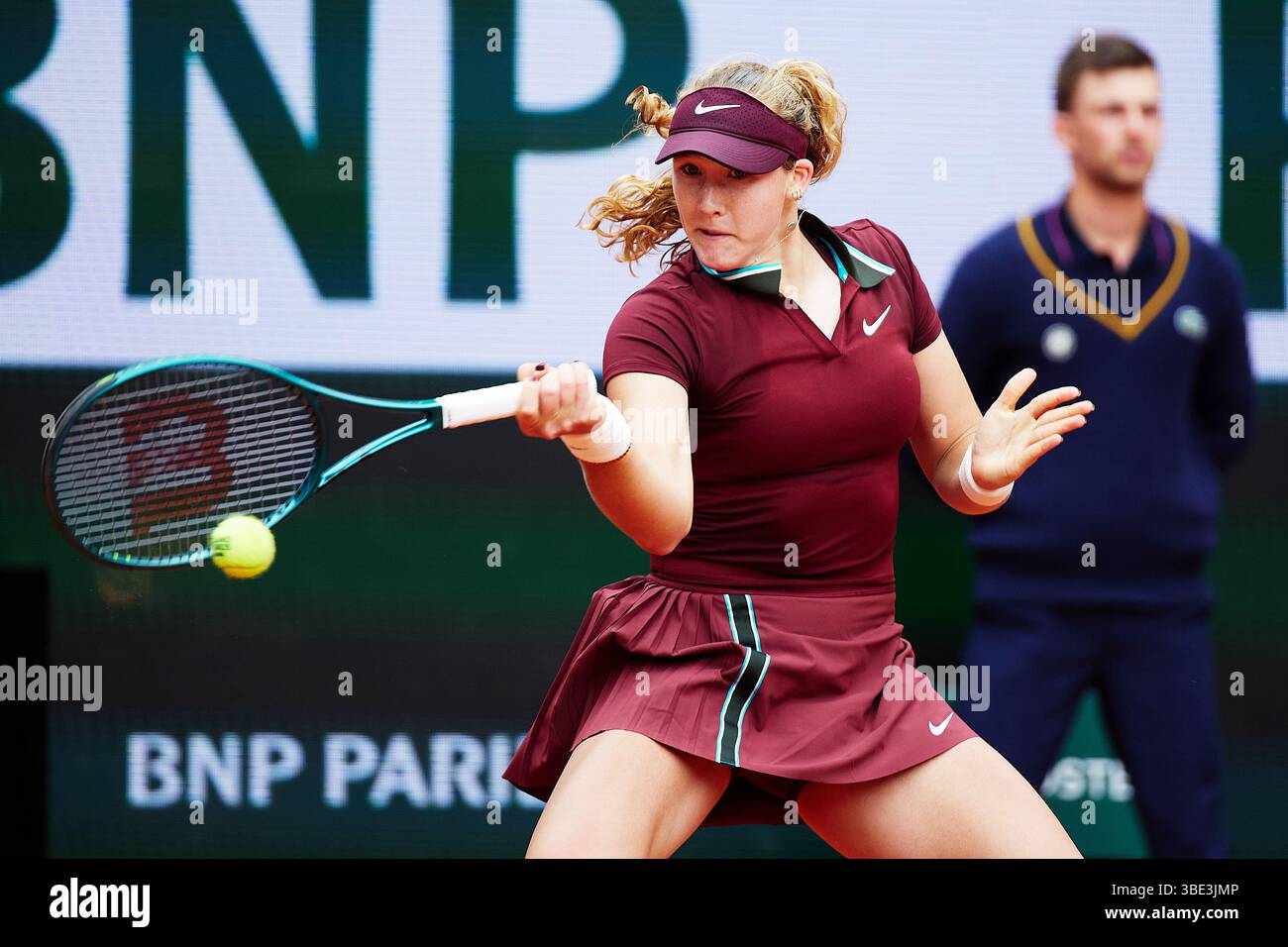 PARIS, FRANCE - MAY 27: Mirra Andreeva returns a ball against Cristina ...