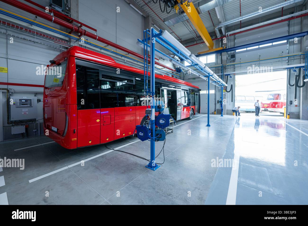 Opening of a new prototype and testing center of Iveco Czech Republic ...
