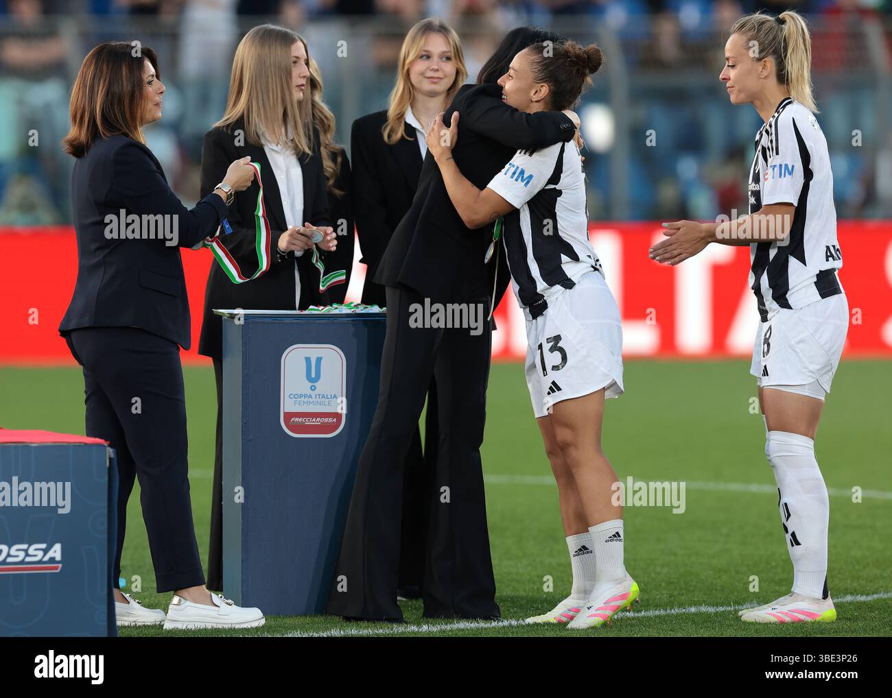 Como, Italy. 17th May, 2025. Martina Rosucci of Juventus applauds as ...