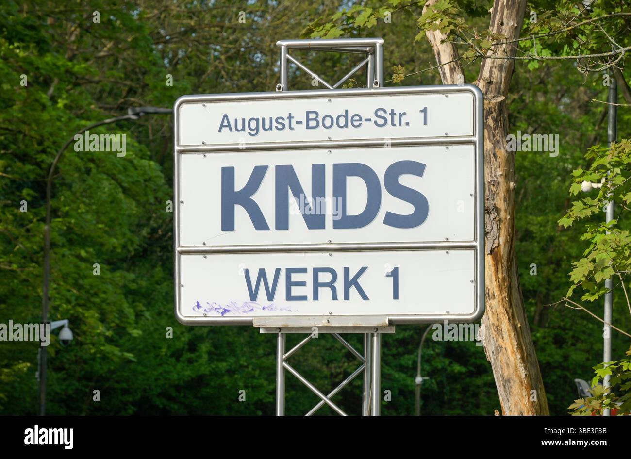 Knds logo hi-res stock photography and images - Alamy