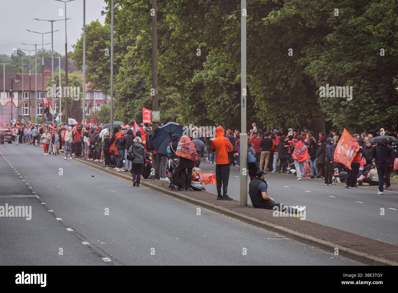 Liverpool supporters waiting on Queens Drive before the Liverpool FC ...