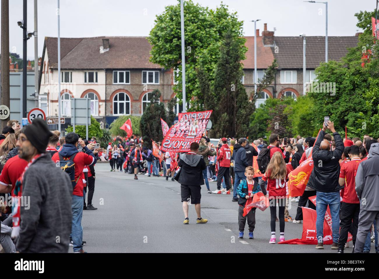 Liverpool supporters waiting on Queens Drive before the Liverpool FC ...