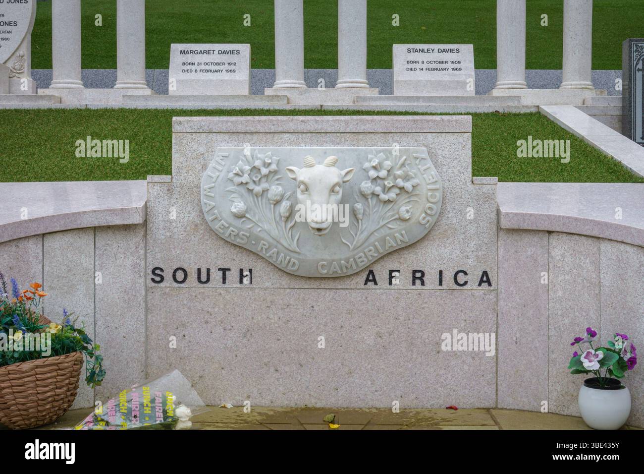 Aberfan Cemetary, commemorating the deaths after the Aberfan disaster ...