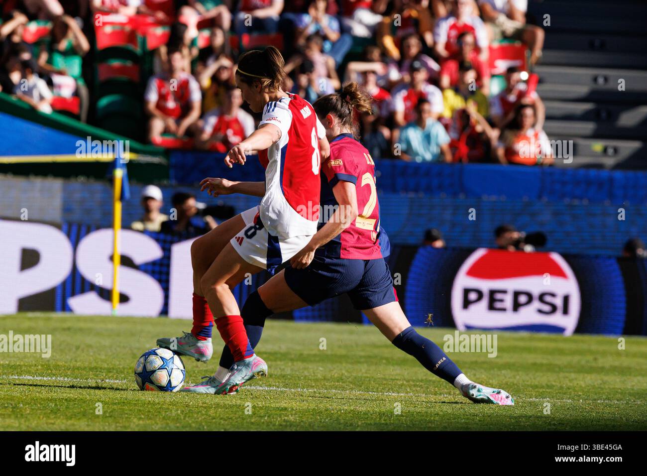 Mariona Caldentey and Ona Batlle seen during UEFA Womens Champions ...