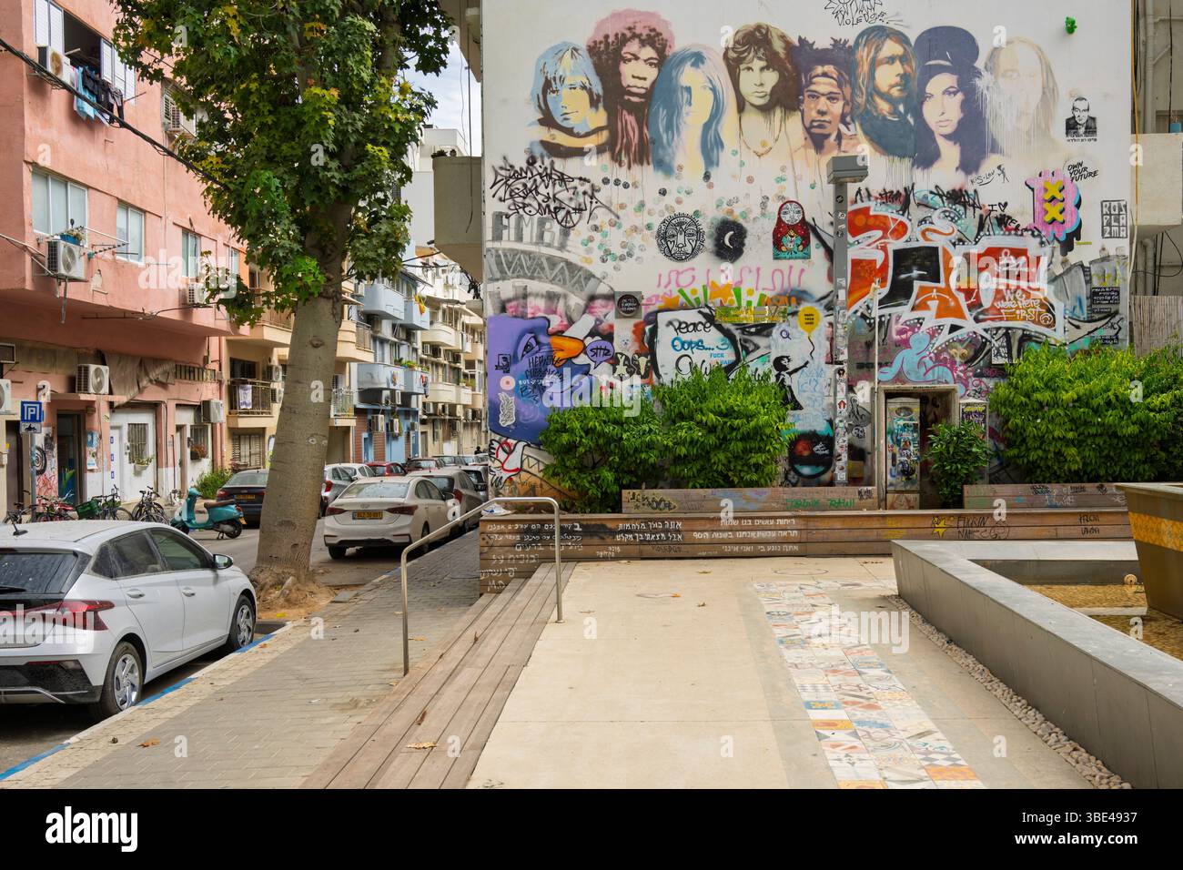 The 27 Club street mural in Florentin neighbourhood, Tel Aviv by John ...