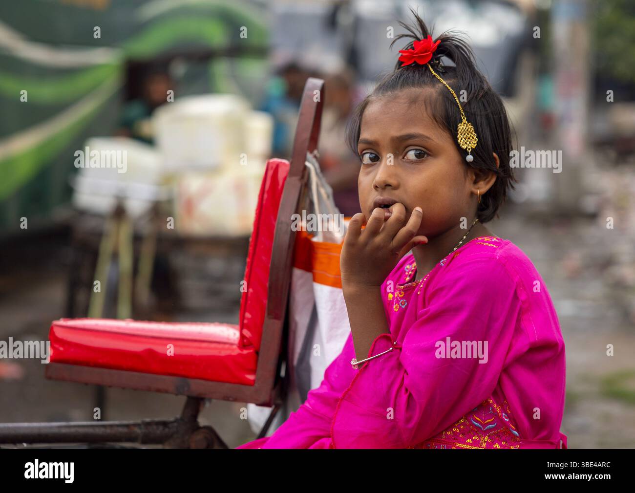 Bangladeshi beautiful girl hi-res stock photography and images - Alamy