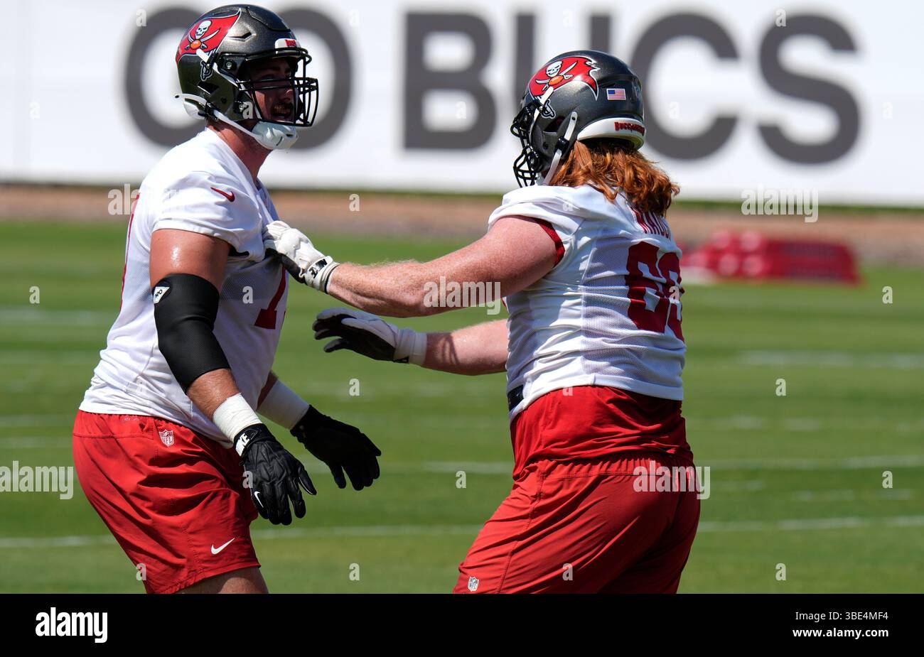Tampa Bay Buccaneers guard Cody Mauch (69) blocks tackle Charlie Heck ...