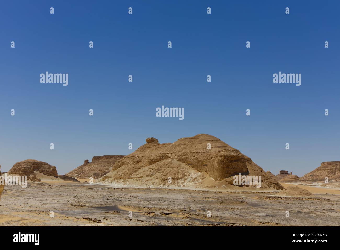 Rock formations in the Agabat Valley, Egypt Stock Photo - Alamy
