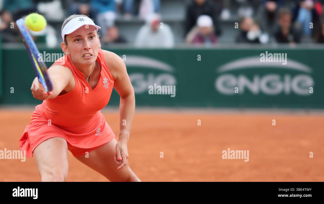 Paris, France. 27th May, 2025. Belgian Elise Mertens pictured in action ...