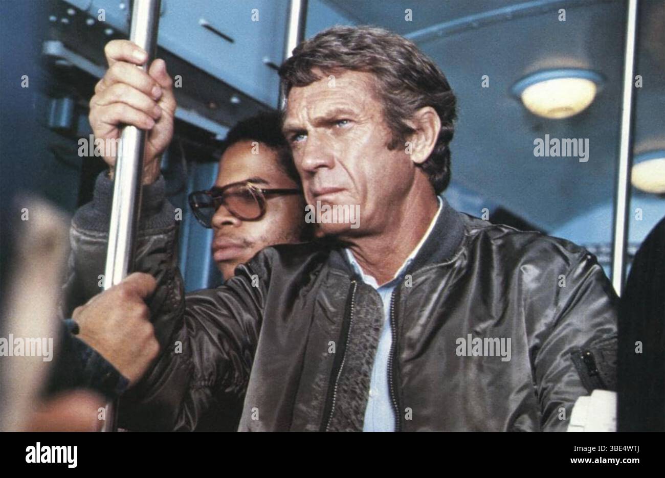 THE HUNTER 1980 Paramount Pictures film with Steve McQueen who died ...