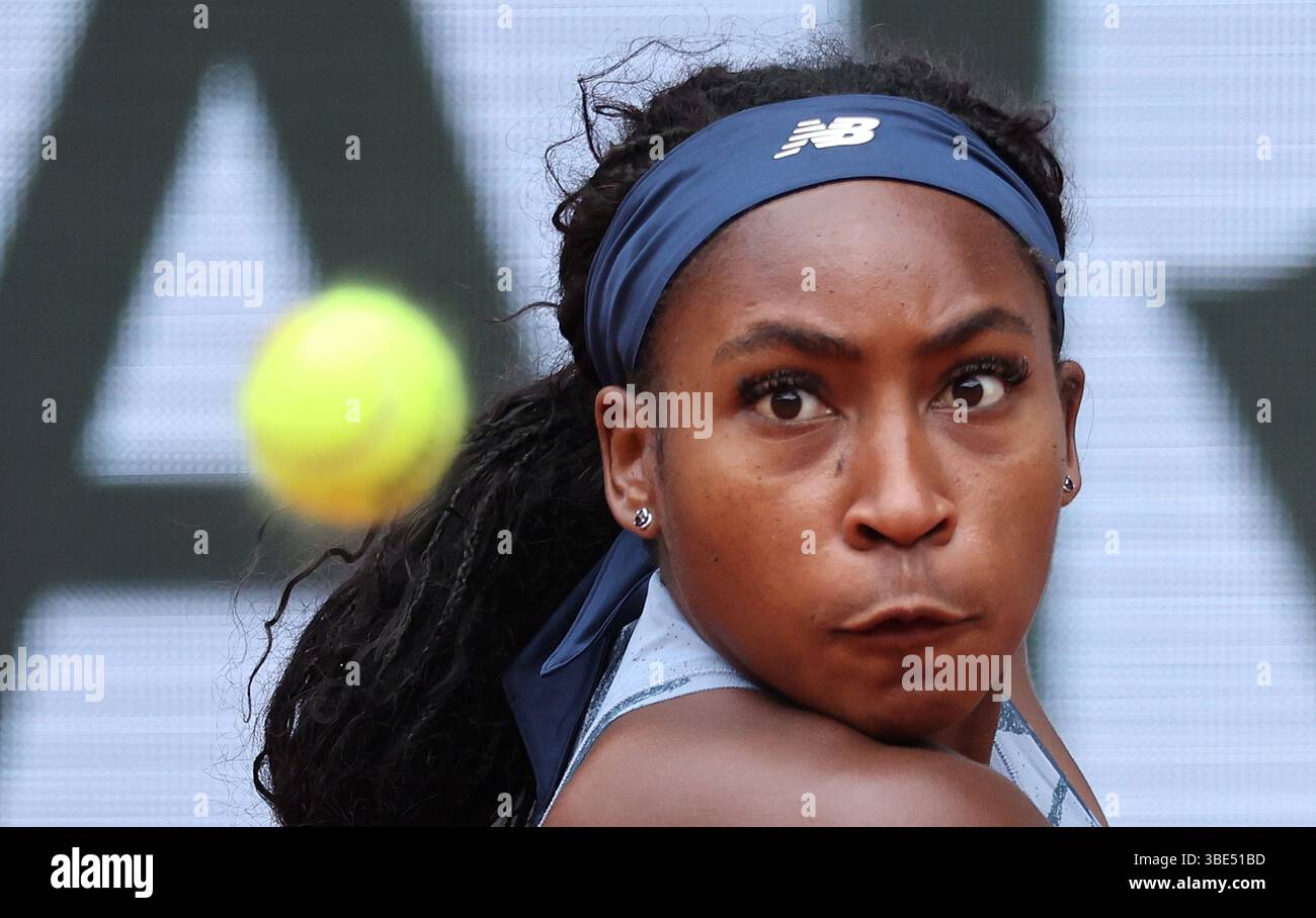 Paris, France. 27th May, 2025. Coco Gauff of the US plays against Olivia Gadecki of Australia ...