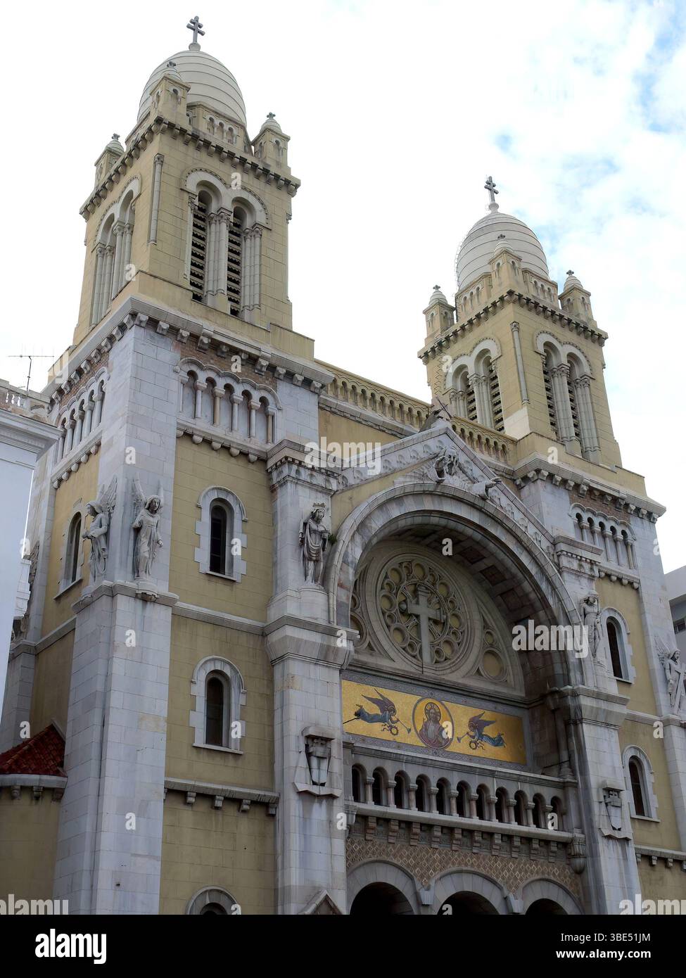 Cathedral of Saint Vincent de Paul, Cathédrale Saint-Vincent-de-Paul de ...