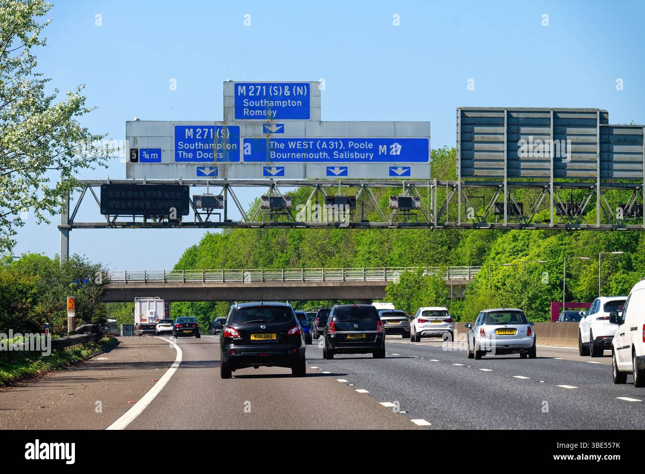 The busy M271 westbound motorway near junction 3 on a summers day ...