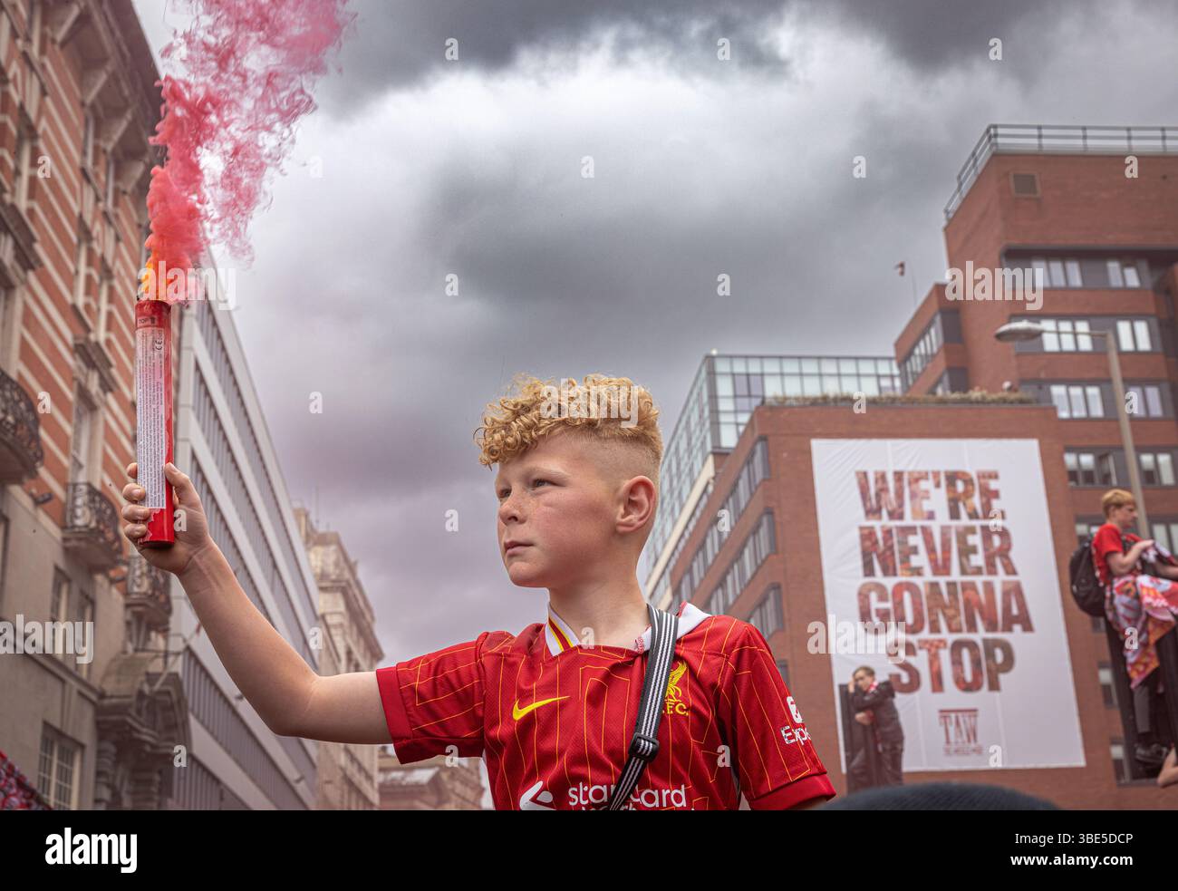 Identity parade hi-res stock photography and images - Alamy