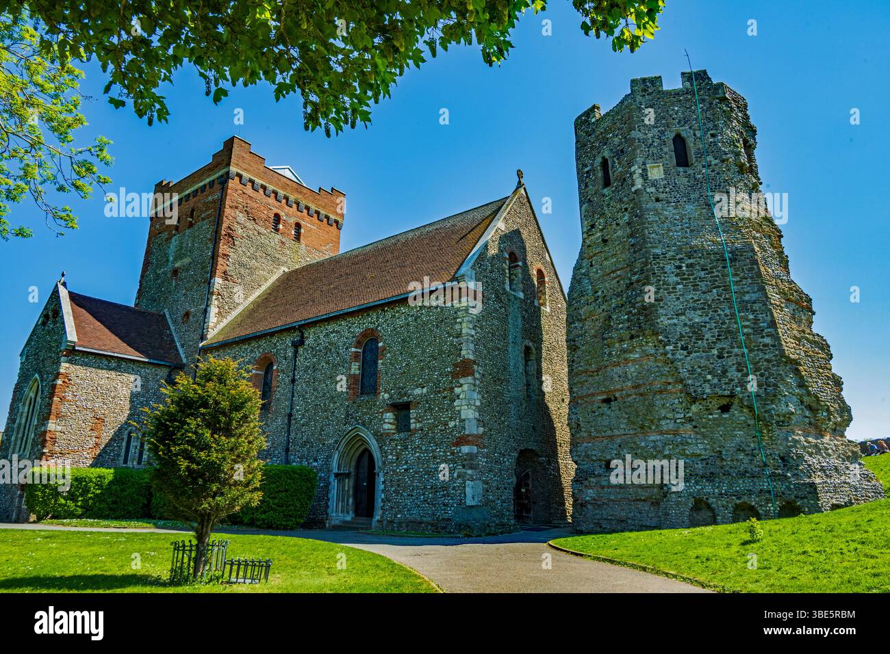The Church of St Mary-in-Castro & Pharos, Dover Castle Stock Photo - Alamy