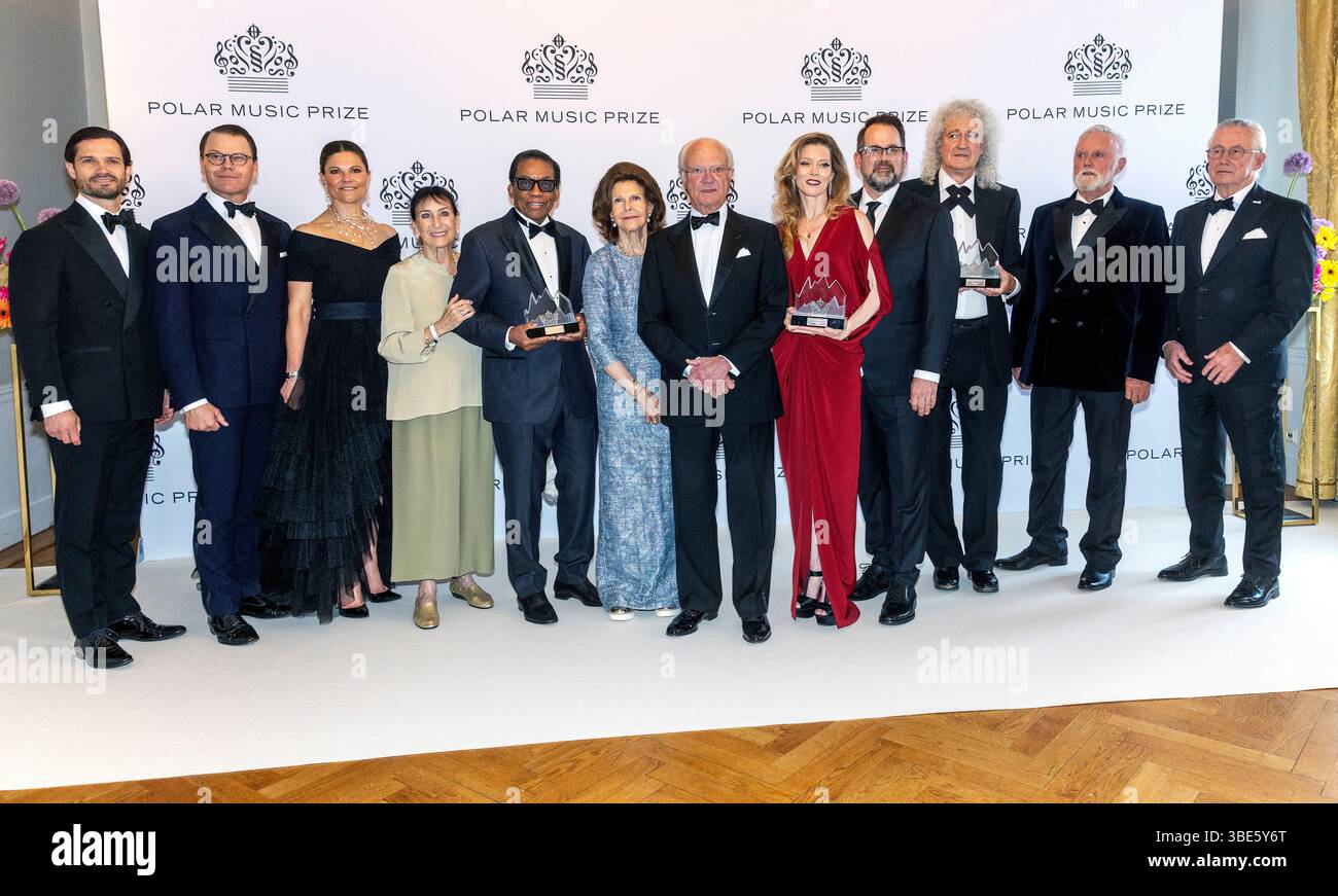 Roger taylor queen wife hi-res stock photography and images - Alamy