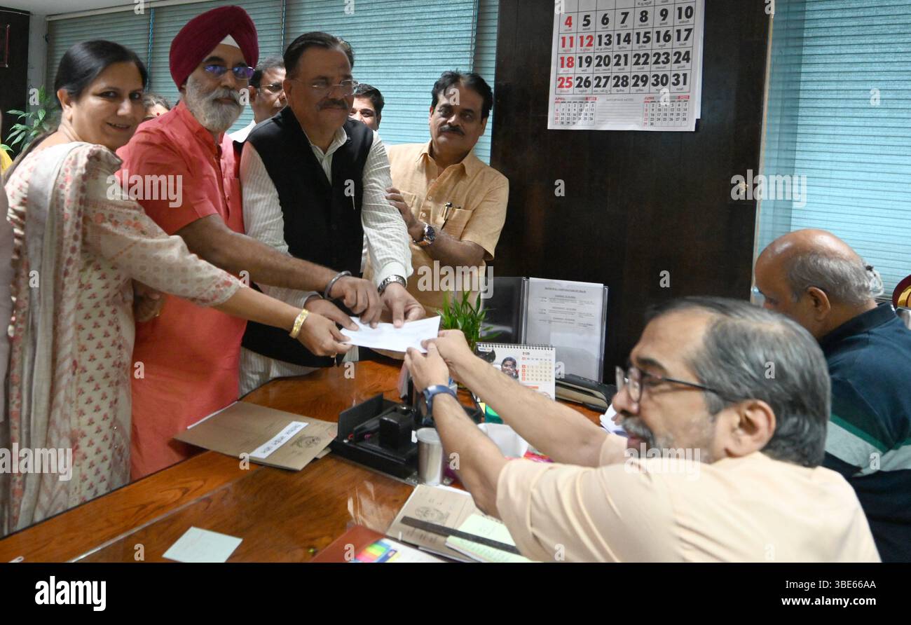 New Delhi, India. 27th May, 2025. NEW DELHI, INDIA - MAY 27: MCD Mayor ...