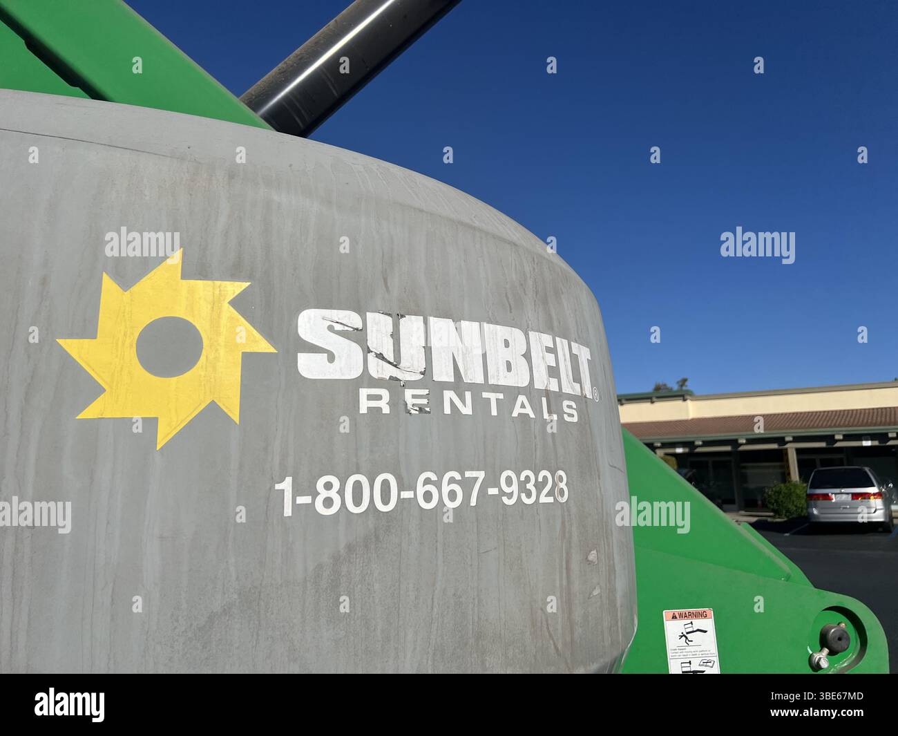 Walnut Creek, USA. 24th Sep, 2024. Sunbelt Rentals equipment with logo ...