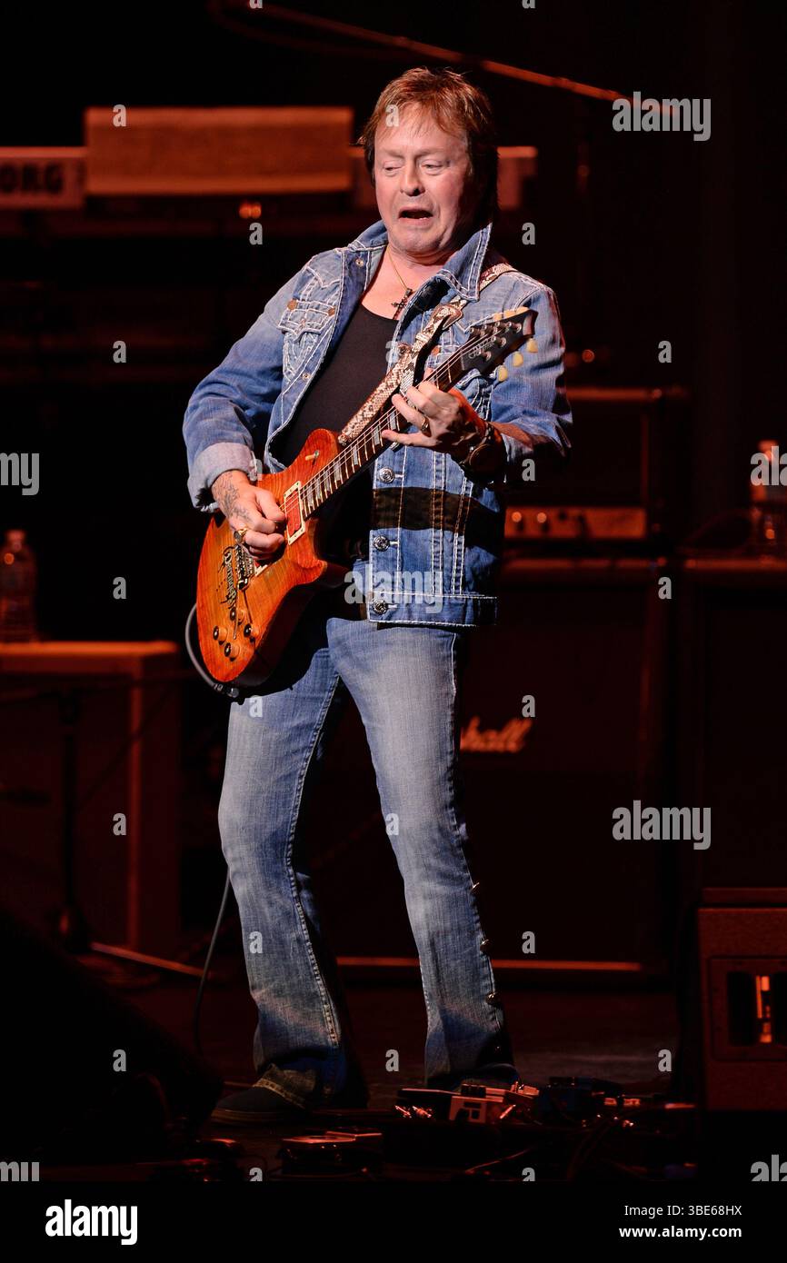Rick derringer hi-res stock photography and images - Alamy