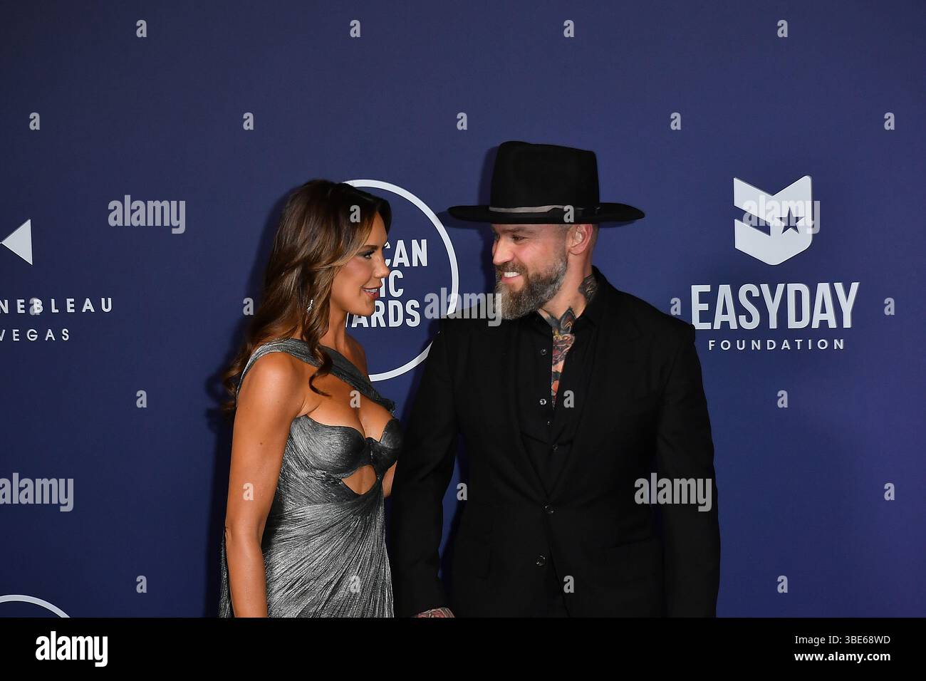 Zac brown kendra scott hi-res stock photography and images - Alamy