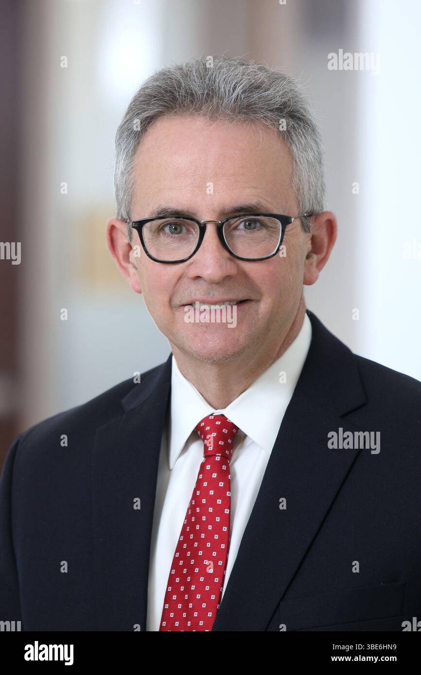 John burklow hi-res stock photography and images - Alamy