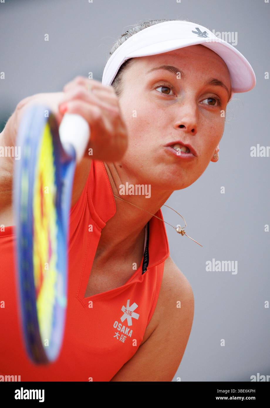 Paris, France. 27th May, 2025. Belgian Elise Mertens pictured in action ...