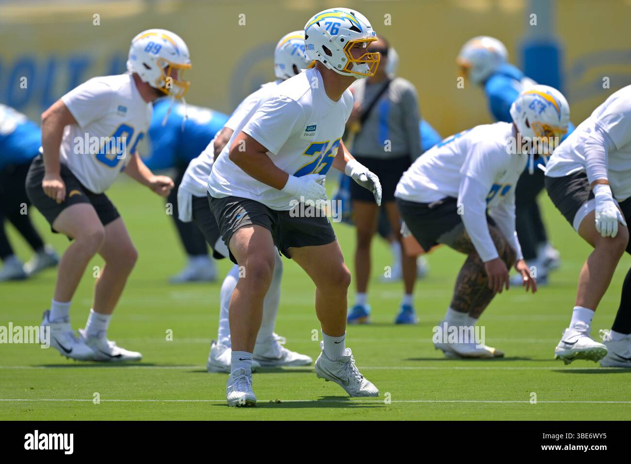 Los Angeles Chargers offensive tackle Joe Alt warms up during NFL ...