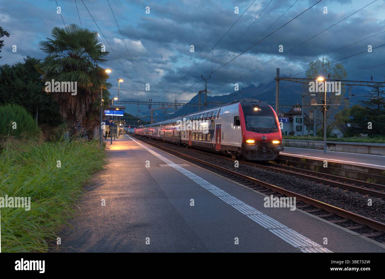 SBB IC 2000 push pull double deck Intercity train at Aigle railway ...