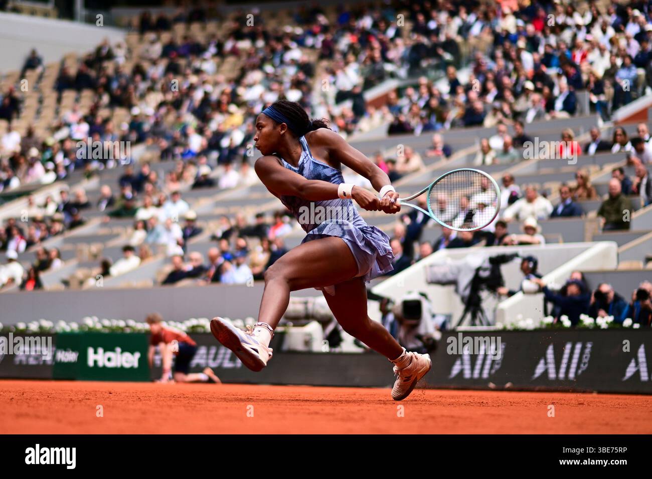 Paris, France. 27th May 2025, 27th May 2025, Roland Garros, Paris, France; Coco Gauff ( USA ...