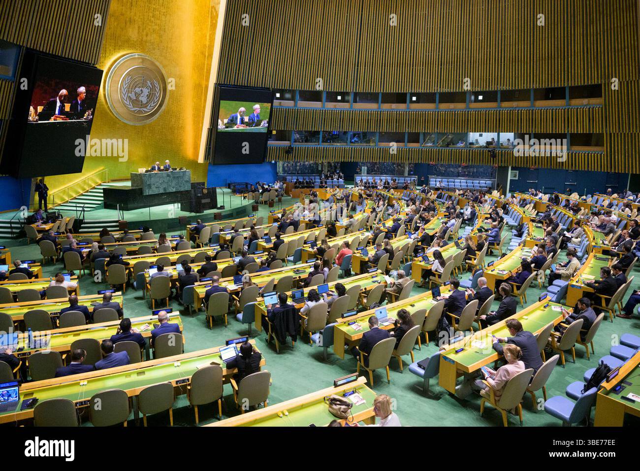 (250527) -- UNITED NATIONS, May 27, 2025 (Xinhua) -- The UN General ...