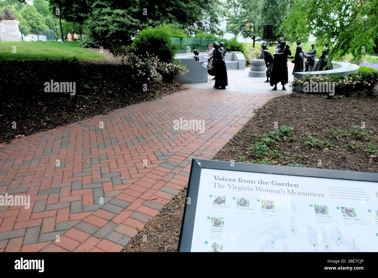 Virginia women hi-res stock photography and images - Alamy