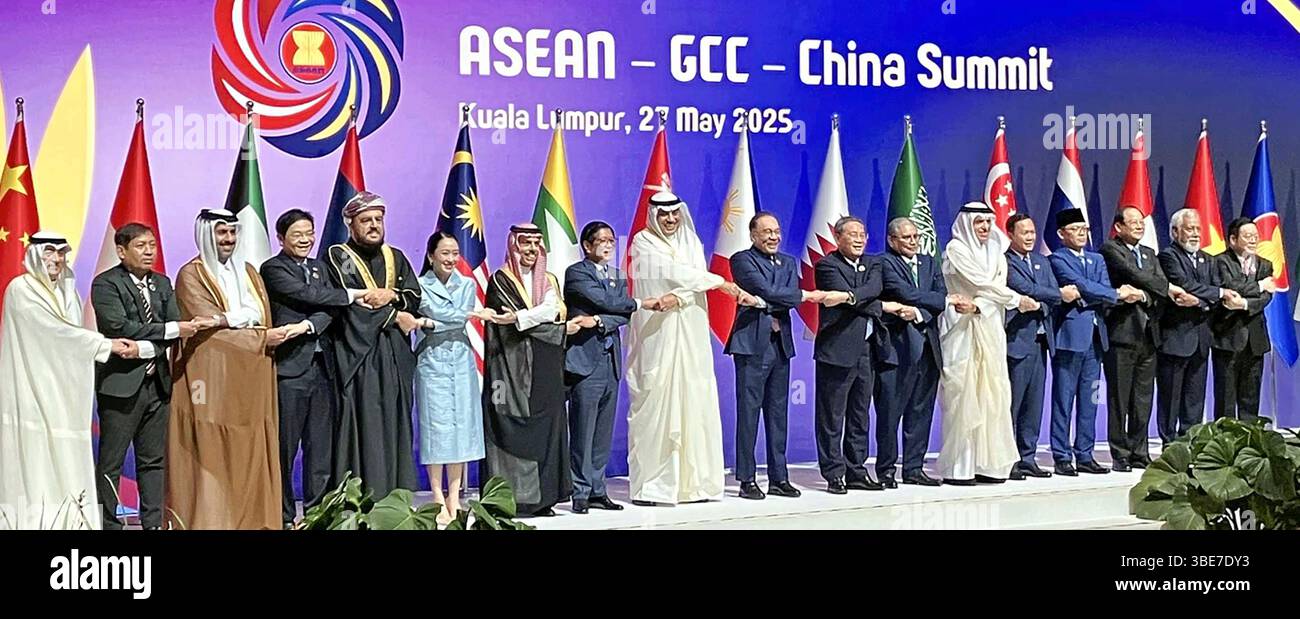Leaders of the ASEAN (Association of South-East Asian Nations), GCC ...