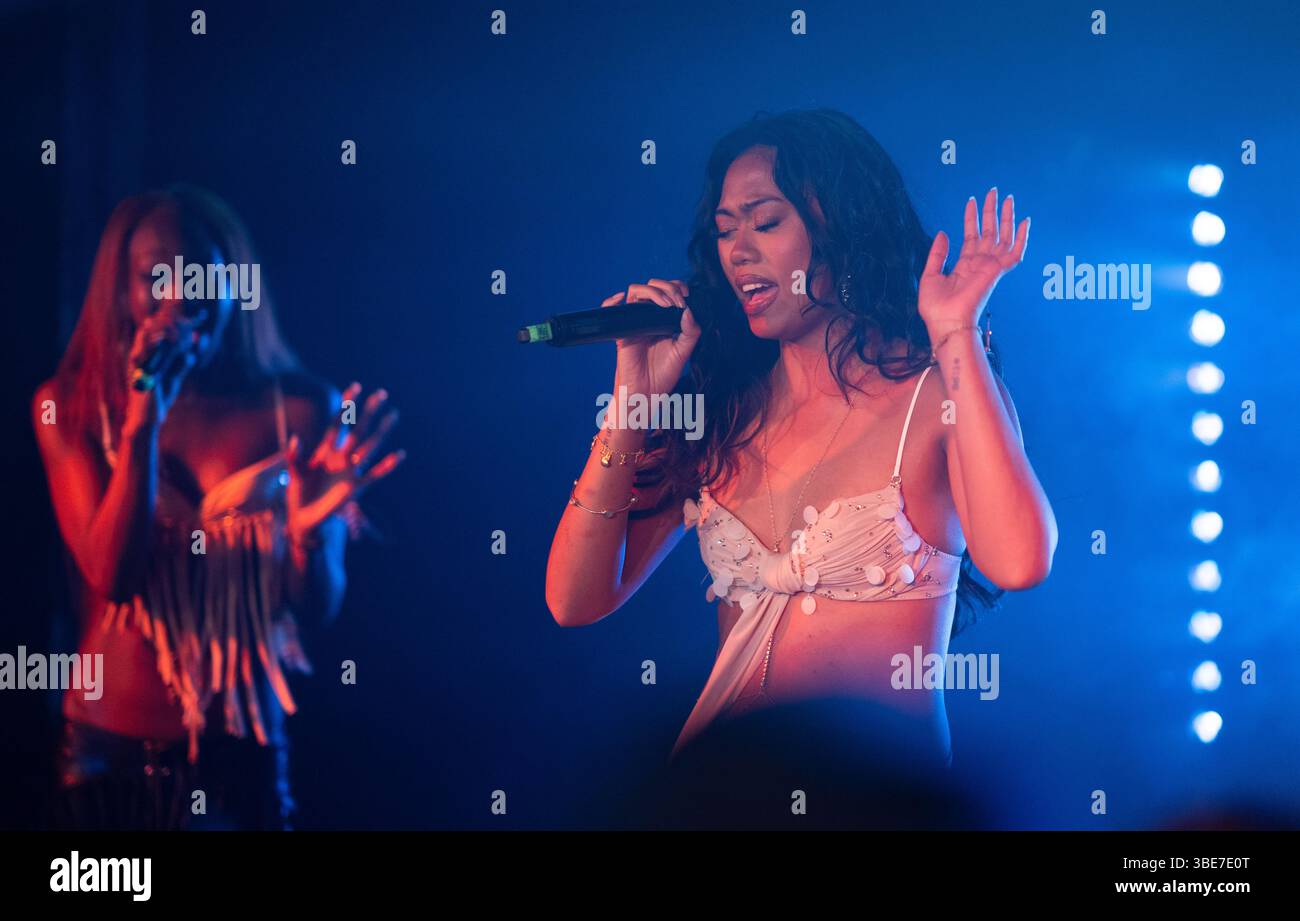 London, UK - MAY 27: Ysabelle Angeli from SAY NOW performs at Camden Assembly, 27 May 2025 in ...