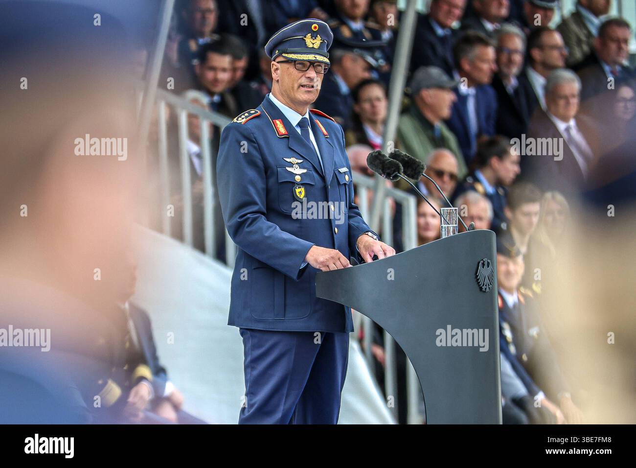 Generalleutnant Holger Neumann hat das Kommando über die Luftwaffe von Generalleutnant Ingo ...