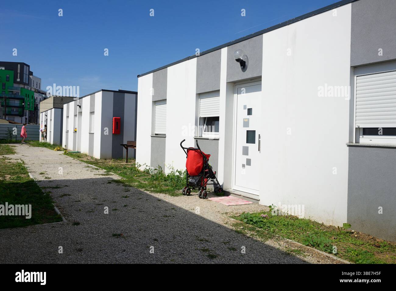 Temporary housing. Emergency housing project of temporary, transportable modules that can be ...
