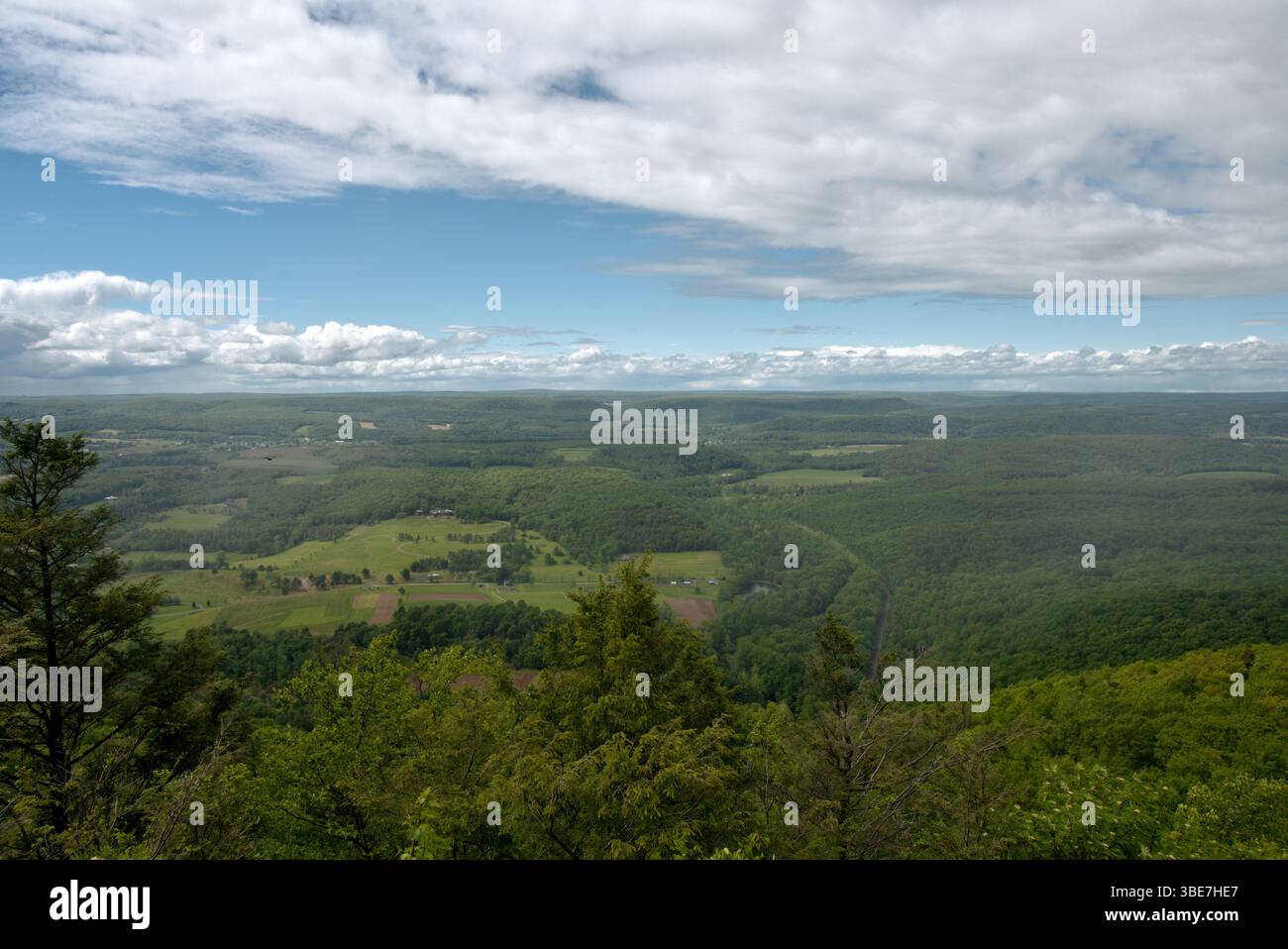 View from Hawk Mountain Sanctuary in Pennsylvania Stock Photo - Alamy