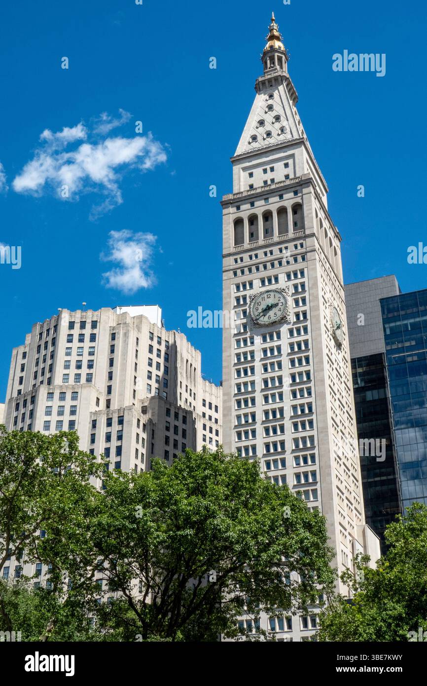 MetLife Tower with spring trees of Madison Square Park in the ...
