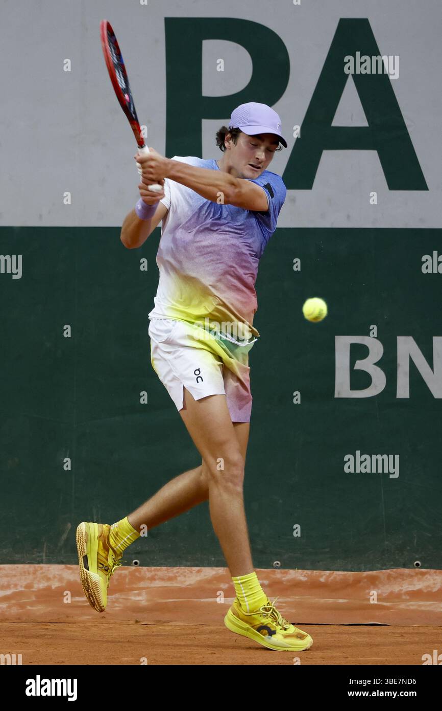 Joao Fonseca of Brazil during day 3 of Roland-Garros 2025, French Open, Grand Slam tennis ...