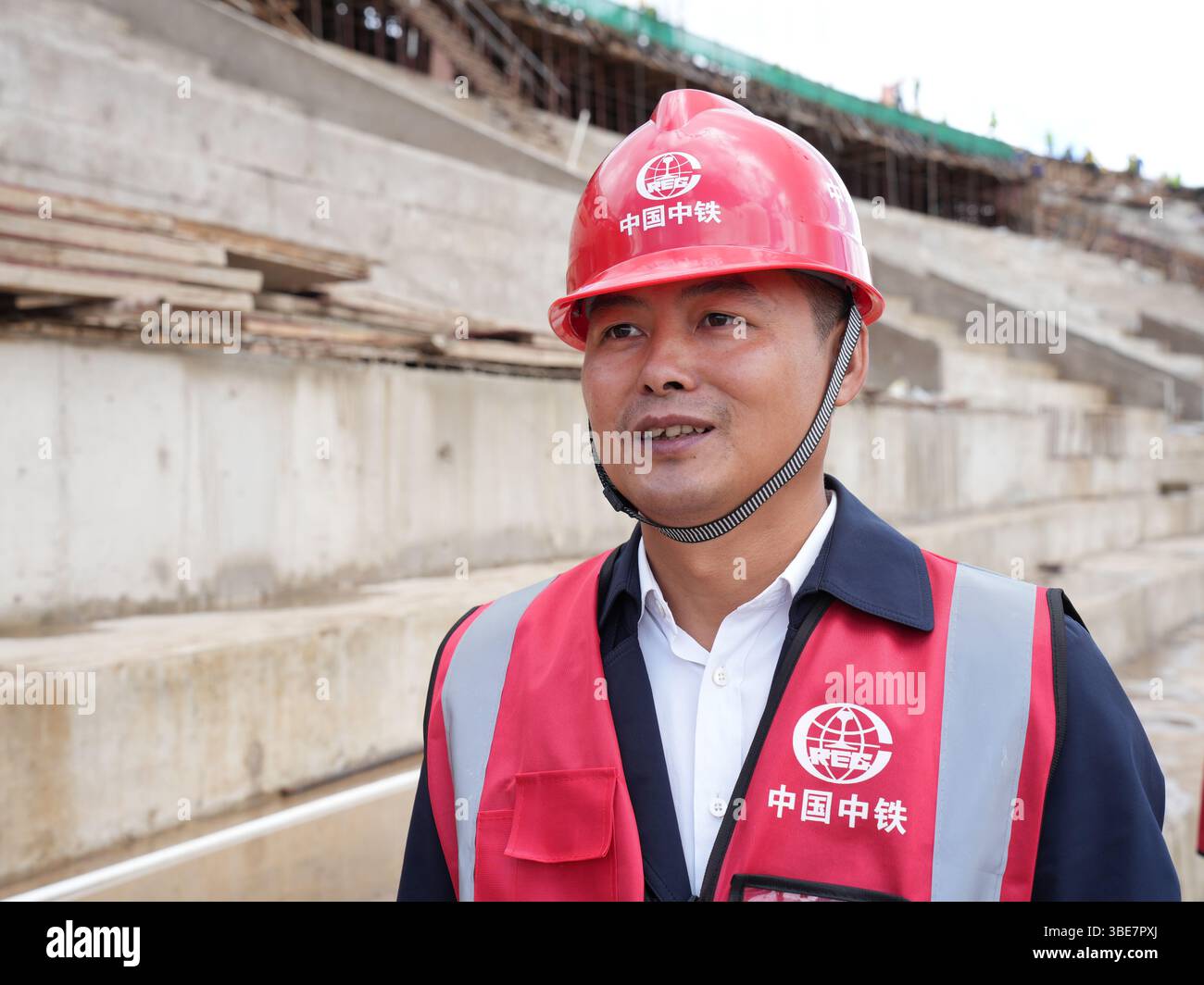 Arusha, Tanzania. 25th Apr, 2025. Li Lin, project executive manager of China Railway ...