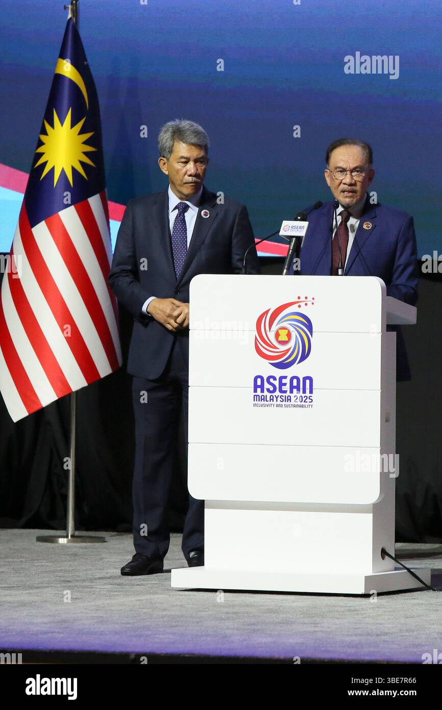 Kuala Lumpur, Malaysia. 27th May, 2025. Malaysia's Prime Minister Anwar ...