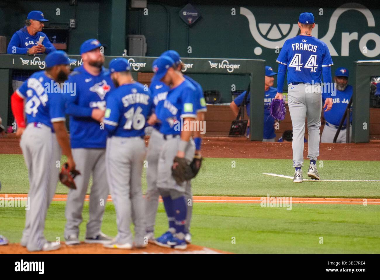 Toronto Blue Jays starting pitcher Bowden Francis exits the game to a ...