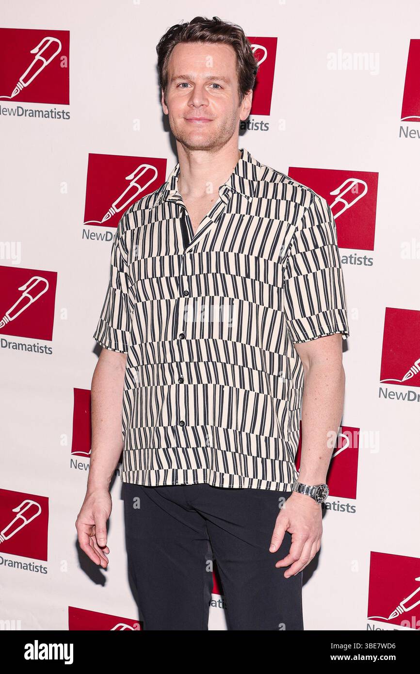 Ny. 27th May, 2025. Jonathan Groff at arrivals for New Dramatists ...