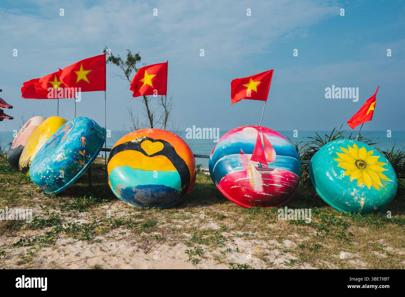 beautiful painted round traditional Vietnamese boats Thung Chai and ...