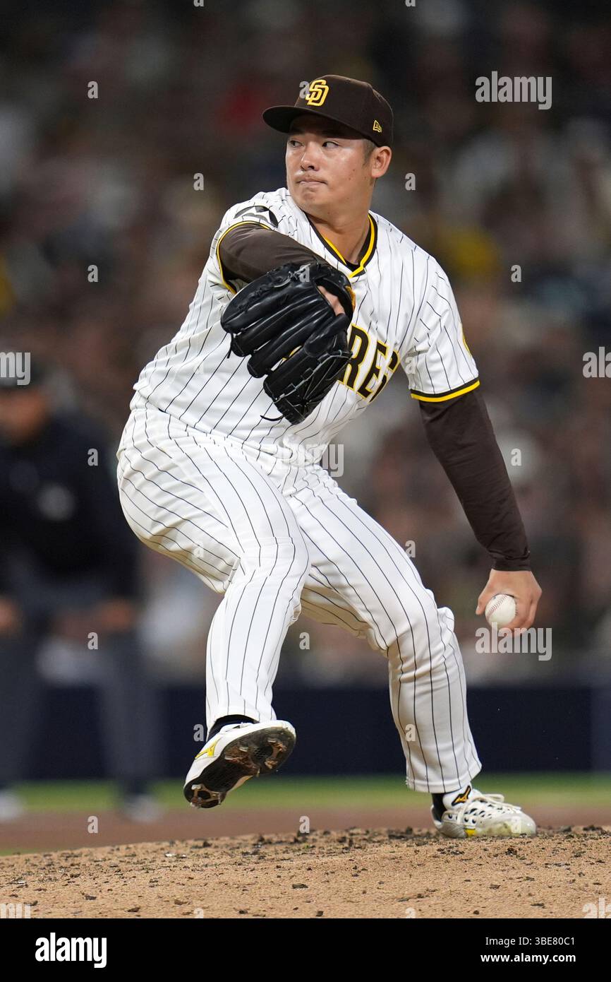 San Diego Padres relief pitcher Yuki Matsui works against a Miami ...
