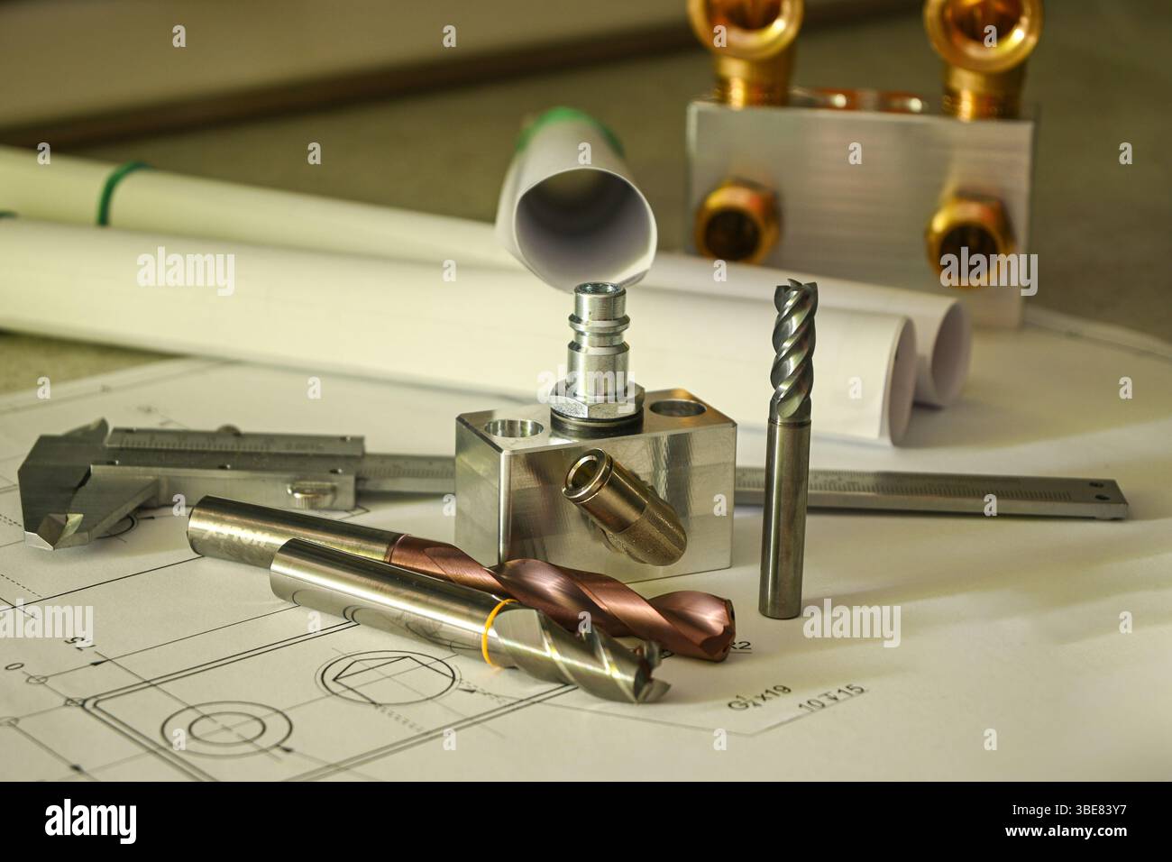Engineering tools hi-res stock photography and images - Alamy